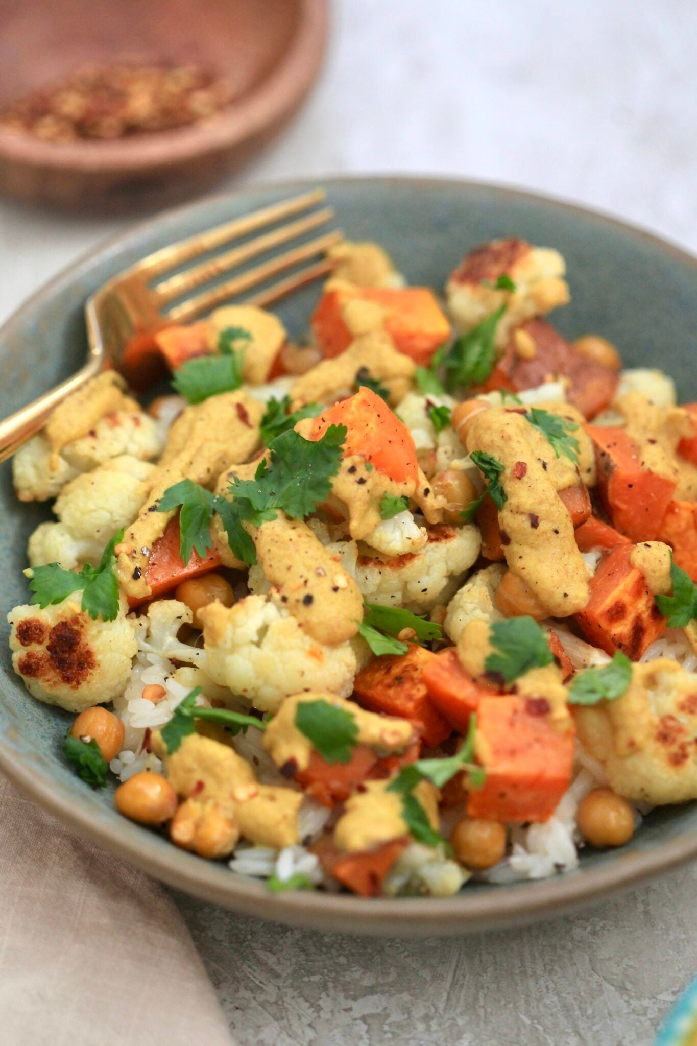 Creamy Almond Curry Sunshine Dressing - Hummusapien